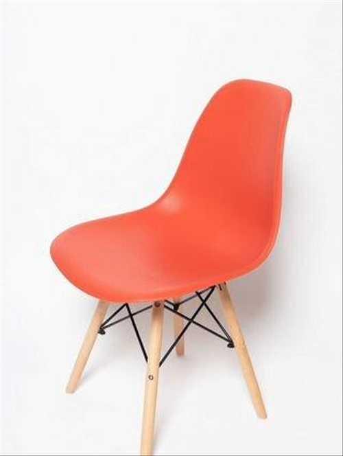 Стул Eames красный