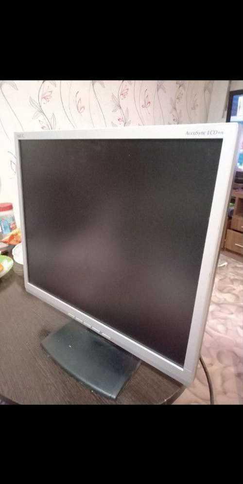 Монитор NEC