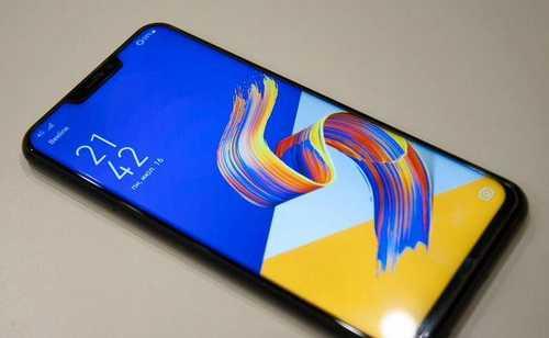 Телефон Asus Zenfone 5Z