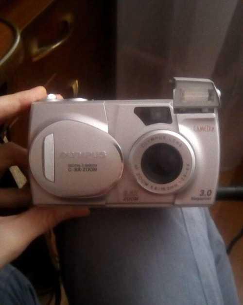 Цифровая фотокамера Olympus C300