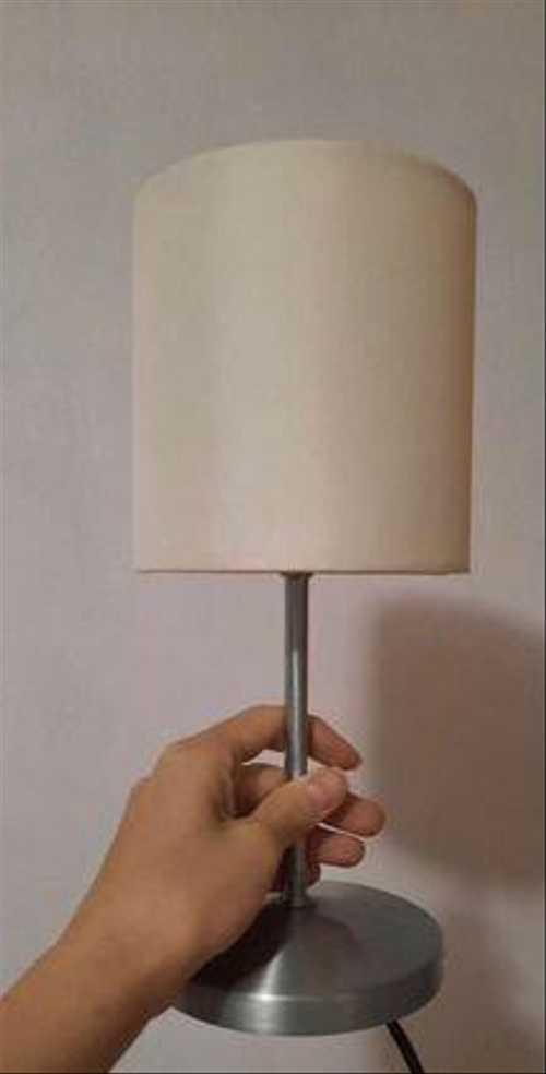 Настольная лампа IKEA. Светильник