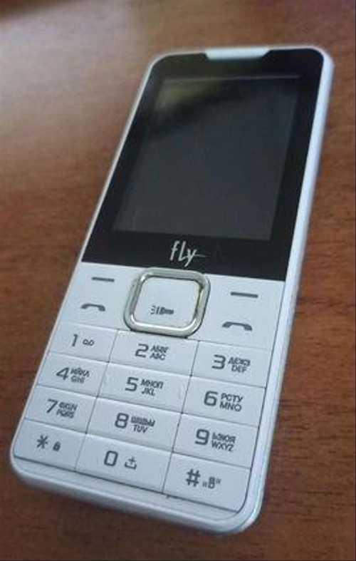 Fly FF243 кнопочный телефон