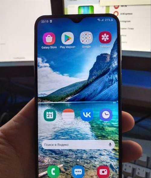 Samsung M20 3/32 в идеальном состоянии