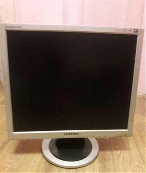 Монитор Samsung SyncMaster 913N