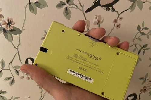 Nintendo DSi Yellow (прошита R4)