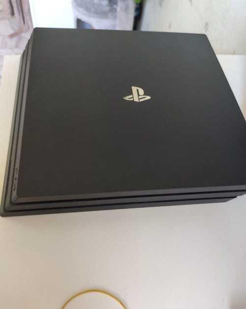Play station 4 pro