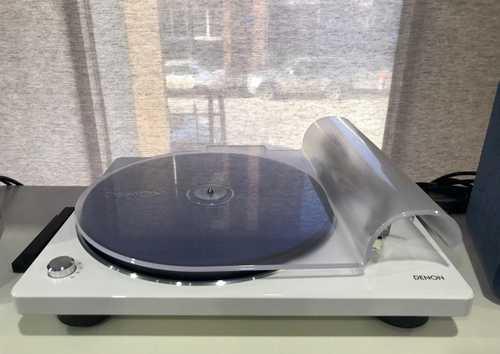 Проигрыватель винила Denon DP 400