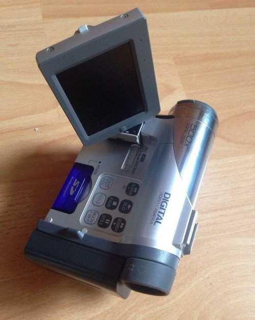 Видеокамера Panasonic NV-GS5EN