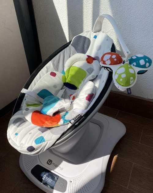 Кресло-качалка 4 moms MamaRoo с вкладышем