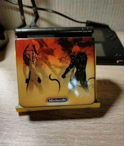 Nintendo Game Boy Advance SP 001 - Hideo Kojima