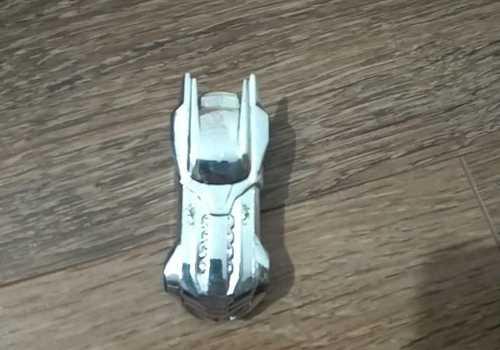 Hot wheels бэтмобиль