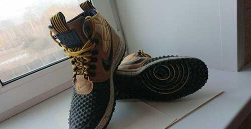Nike LF1 Duckboot '17 размер 43,5 10 USA
