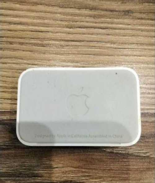 Докстанция iPhone
