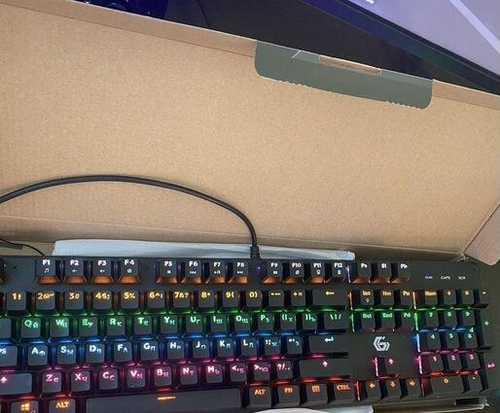 Игровая клавиатура Gembird kb-g530l