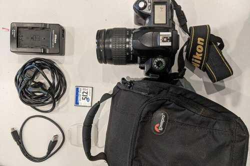 Nikon d70 комплектом: объектив, флешка, сумка