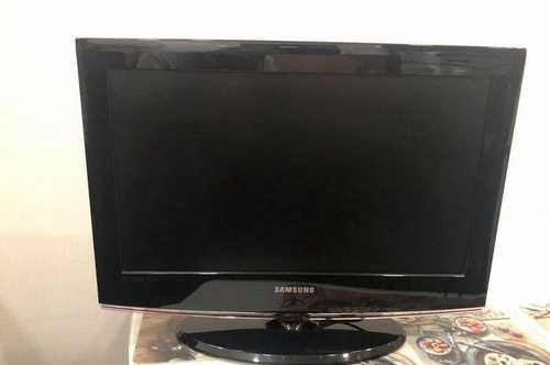 Телевизор Samsung 22 LE22B450