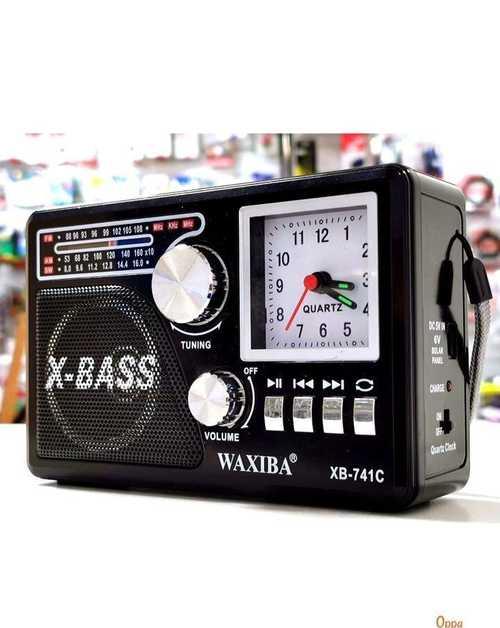 Радиоприемник Waxiba XB-741C USB/TF/Фонарь/Часы