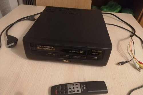 Видеоплеер VHS Akai VS-R120EDG