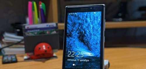 Смартфон Nokia Lumia 925 на Windows Phone 10