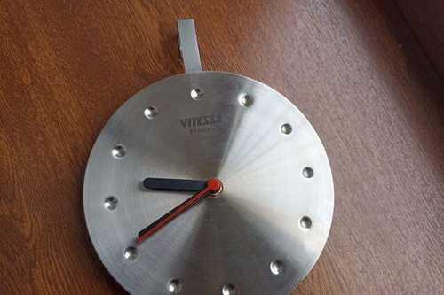 Часы настенные металлические Vitesse