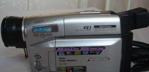 Видеокамера Panasonic, модель NV-VZ1