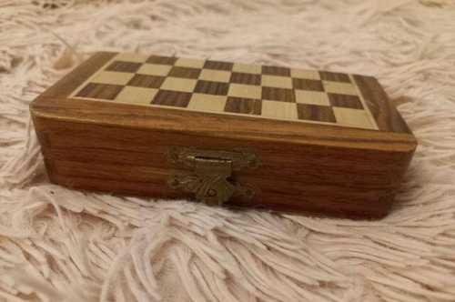 Шахматы миниатюрные деревянные магнитные