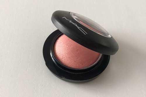 Румяна mac new romance