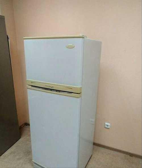 Холодильник Daewoo fr351