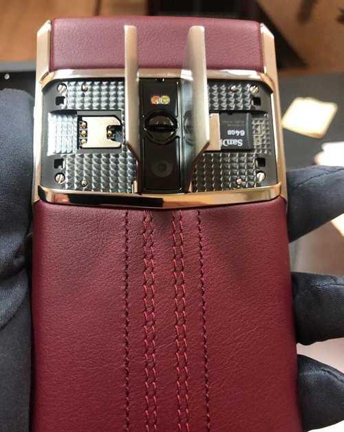 Vertu Signature Touch Garnet Абсолютно новый