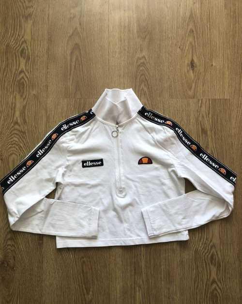 Топ ellesse