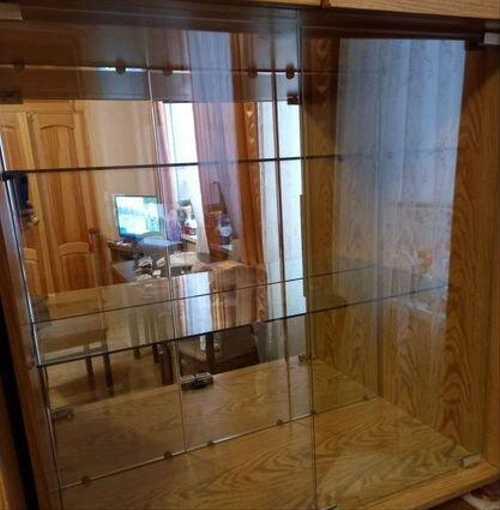 Дверь стеклянная для мебели