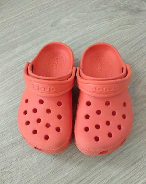 Crocs C9