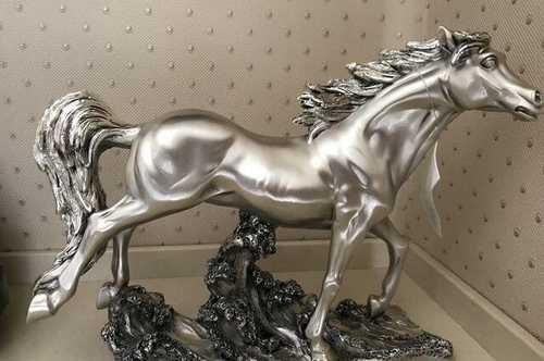 Скульптура «Конь» 45 х 30 Linea Argenti, Италия