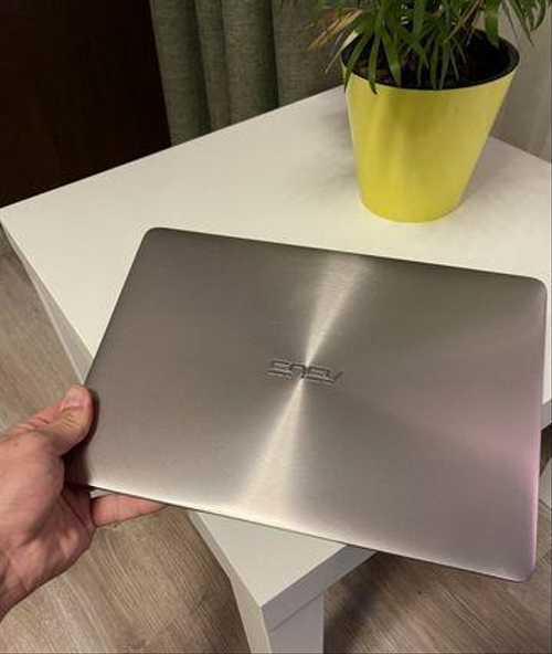 Asus zenbook ux 330 ua