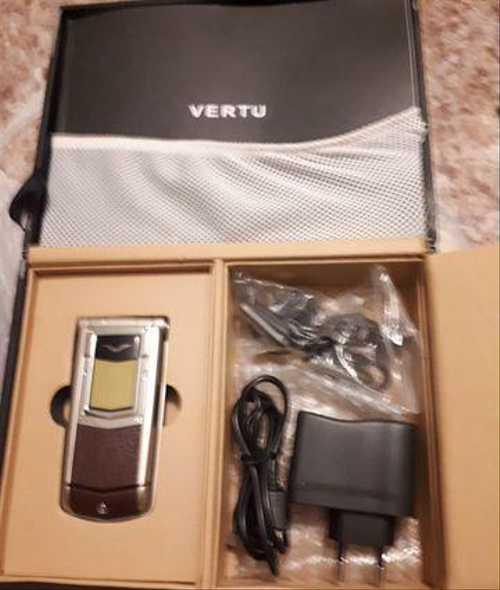 Телефон Vertu Signature. Made in u.k. Новый