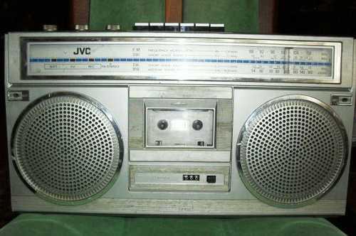 Магнитола JVC