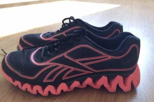 Кроссовки " Reebok ZigTech "в отл.состоянии продаю