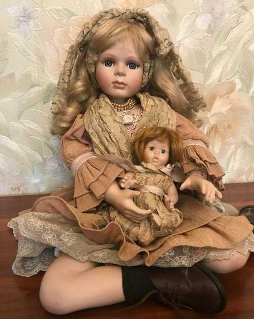 Фарфоровая кукла Бекки с пупсом