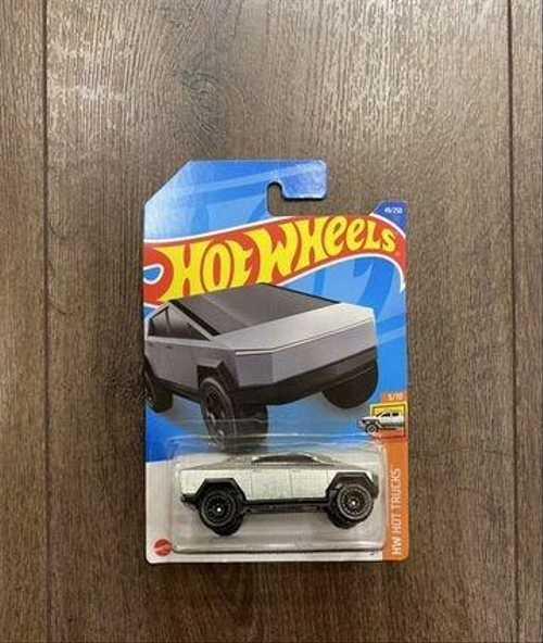 Hot wheels tesla cybertruck