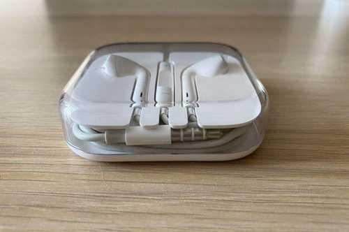 Наушники apple earpods (3,5 jack)