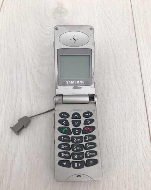 Телефон Samsung SGH-A100 lite