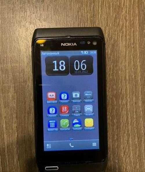 Телефон Nokia N8-00
