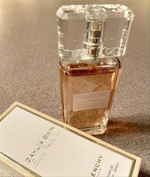 Духи Givenchy - Dahlia Divin Nude Eau De Parfum