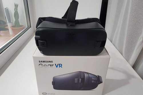 Очки виртуальной реальности Samsung Gear VR