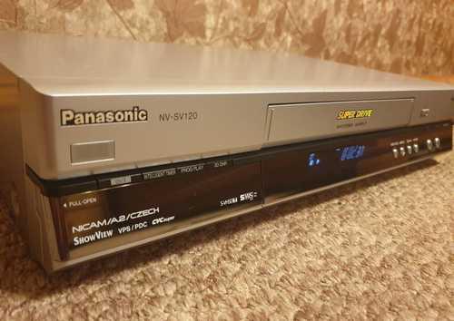 S-VHS Видеомагнитофон Panasonic NV-SV120
