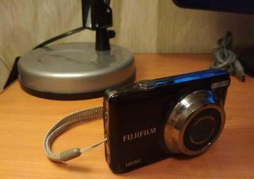 Компактный фотоаппарат FujiFilm JV300