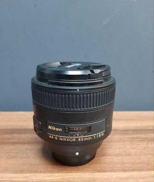 Nikon AF-S 85 1.8 G