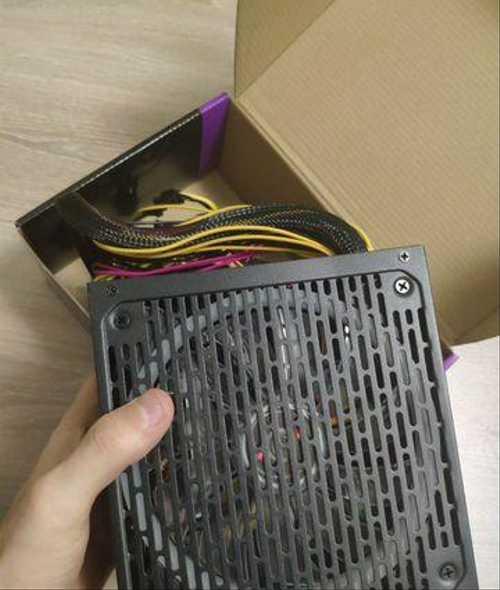 Блок питания для пк 750w Hiper HPB 750RGB