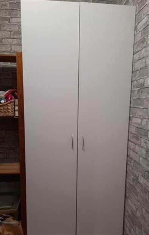 Шкаф платяной IKEA