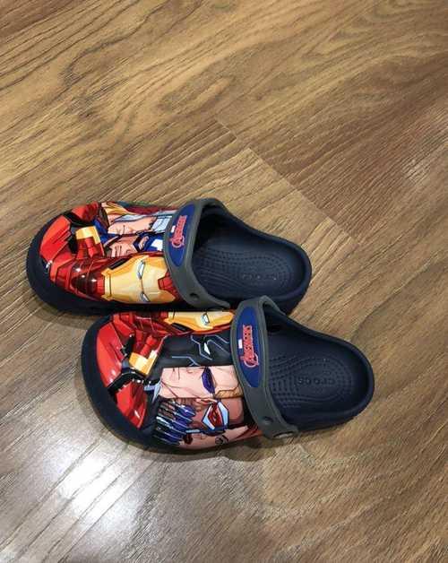Шлепки crocs 31-33 размер герои marvel